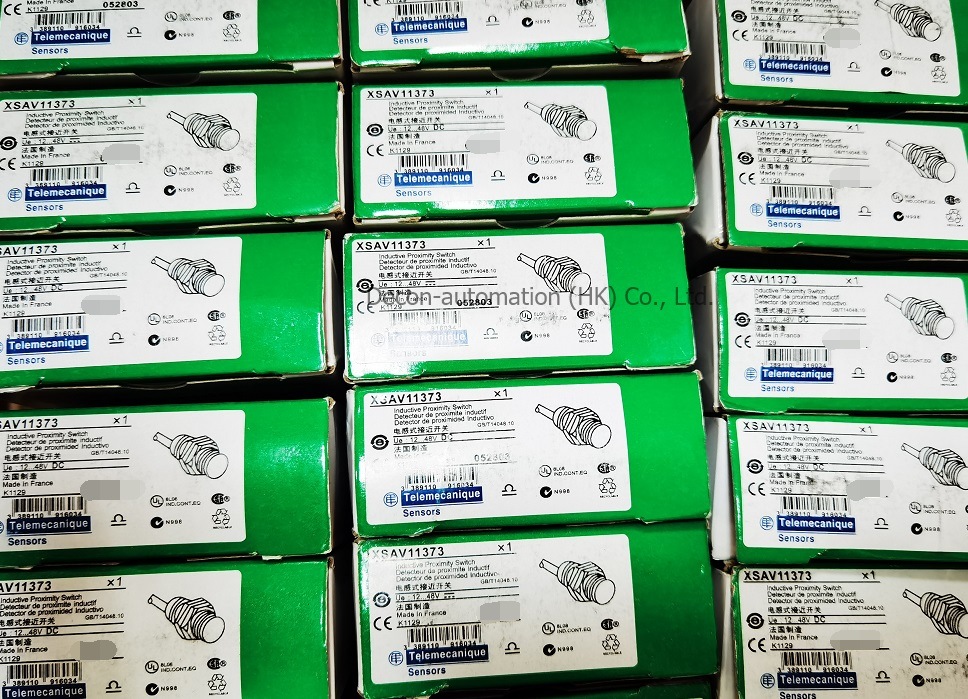 Schneider/Telemecanique/Inductive/Proximity Sensors Xsav11373 with 2m Cable